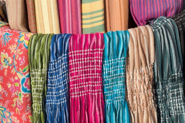 Egyptian Souvenirs: Famous 30 things in Egypt to buy in 2025