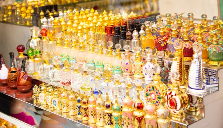 Egyptian Souvenirs: Famous 30 things in Egypt to buy in 2025
